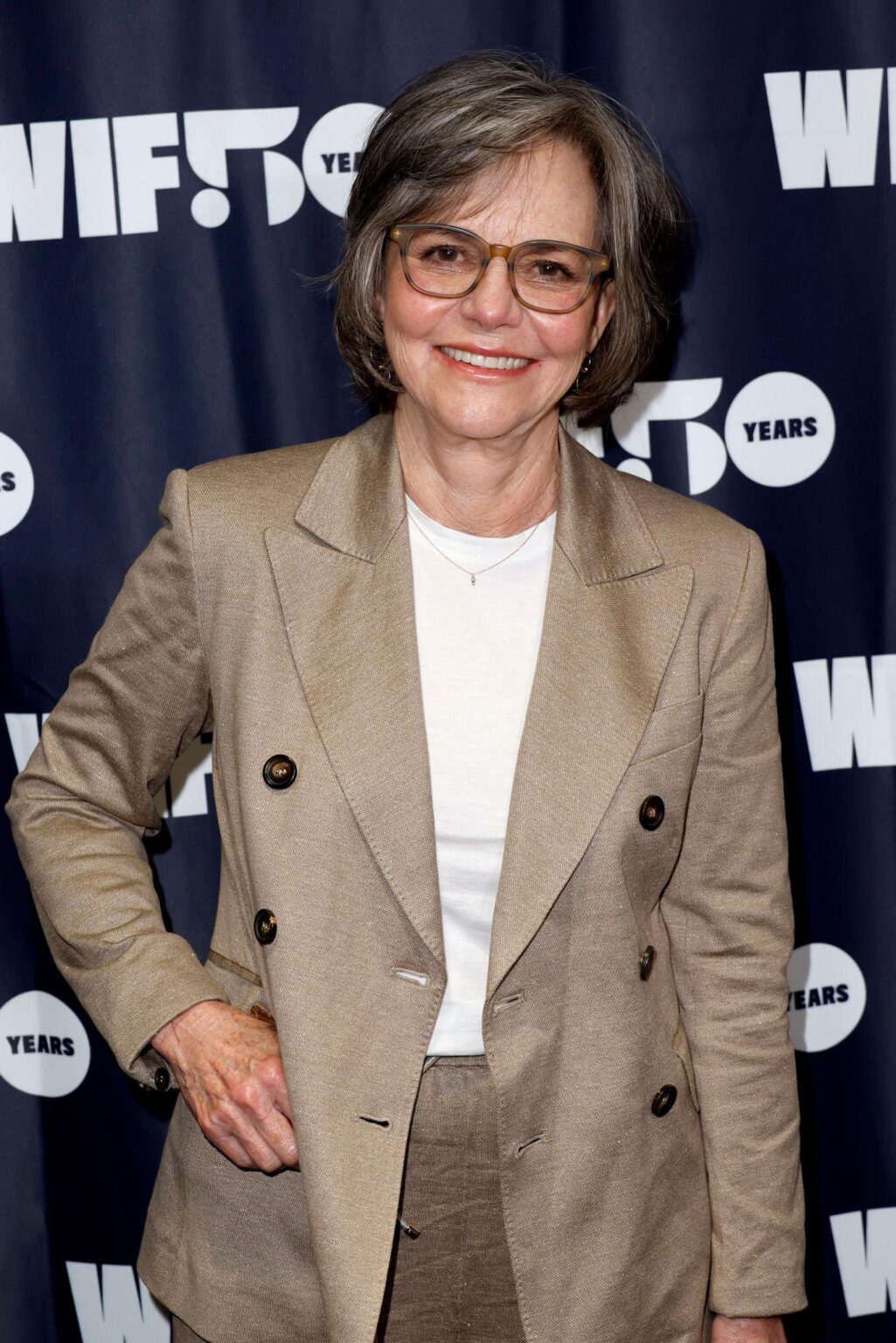 Fans React to Sally Field’s New Look at 79 as She Shares a Natural ...